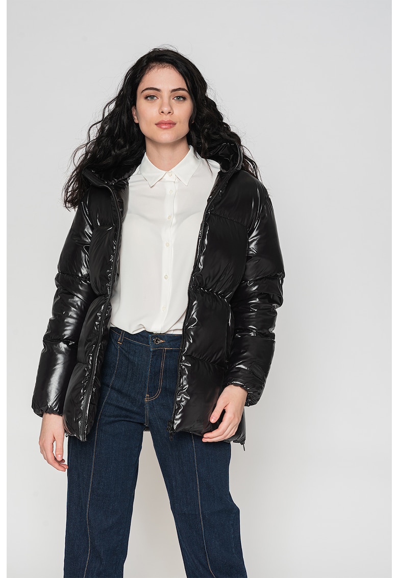 Geaca de puf: modele calduroase si moderne pentru iarna 2023