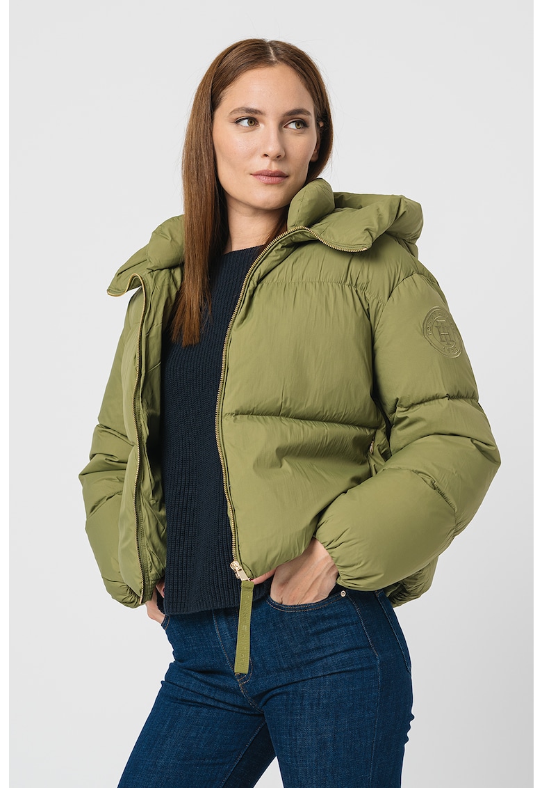 Geaca de puf: modele calduroase si moderne pentru iarna 2023