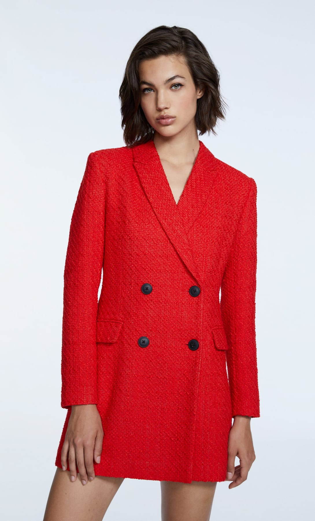 O rochie tip sacou este eleganta si sexy. Aceste modele urmeaza cele ...