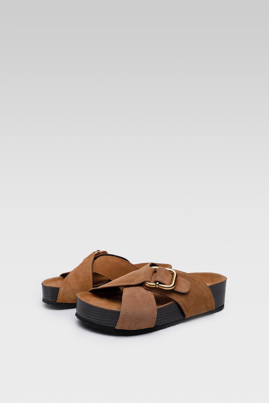 Papuci de dama: ce modele gasesti in magazine in aceasta vara